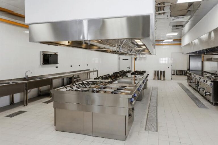 5 Top Commercial Kitchen Floor Tiles for Restaurants